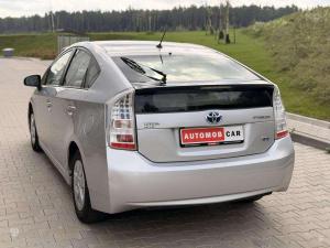 Grey Toyota Prius 2009 in Vilnius, with an engine capacity of 1.80 L and mileage of 117 thousand km for 9950 €, photo 11 on AUTOMOTO.COM.LV