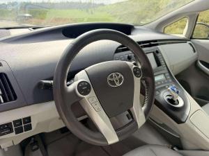 Grey Toyota Prius 2009 in Vilnius, with an engine capacity of 1.80 L and mileage of 117 thousand km for 9950 €, photo 28 on AUTOMOTO.COM.LV