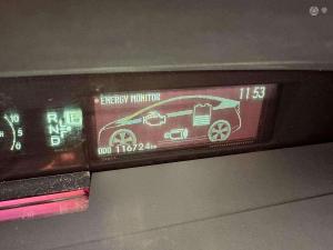 Grey Toyota Prius 2009 in Vilnius, with an engine capacity of 1.80 L and mileage of 117 thousand km for 9950 €, photo 34 on AUTOMOTO.COM.LV