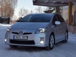 Pelēks Toyota Prius 2010 Šauļi, ar dzinēja tilpumu 1.80 L un nobraukumu 175 tūkst. km par 8950 €, foto 6 vietnē AUTOMOTO.COM.LV