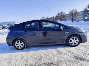 Pelēks Toyota Prius 2010 Marijampole, ar dzinēja tilpumu 1.80 L un nobraukumu 201 tūkst. km par 6100 €, foto 5 vietnē AUTOMOTO.COM.LV