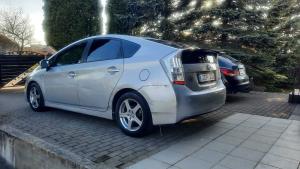 Pelēks Toyota Prius 2010 Kauņa, ar dzinēja tilpumu 1.80 L un nobraukumu 160 tūkst. km par 3650 €, foto 8 vietnē AUTOMOTO.COM.LV