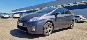 Pelēks Toyota Prius 2010 Rīga, ar dzinēja tilpumu 1.80 L un nobraukumu 220 tūkst. km par 7249 €, foto  vietnē AUTOMOTO.COM.LV