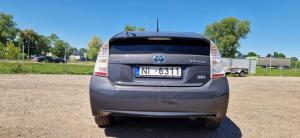 Grey Toyota Prius 2010 in Riga, with an engine capacity of 1.80 L and mileage of 220 thousand km for 7249 €, photo 5 on AUTOMOTO.COM.LV