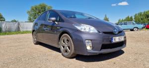 Grey Toyota Prius 2010 in Riga, with an engine capacity of 1.80 L and mileage of 220 thousand km for 7249 €, photo 8 on AUTOMOTO.COM.LV