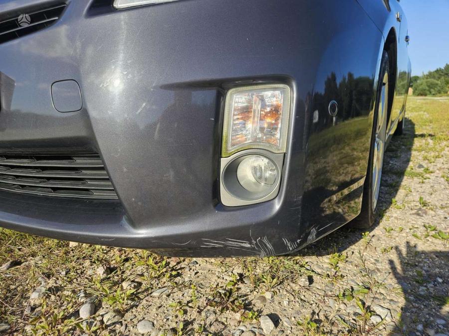 Pelēks Toyota Prius 2010 Viļņa, ar dzinēja tilpumu 1.80 L un nobraukumu 338 tūkst. km par 5000 €, foto 12 vietnē AUTOMOTO.COM.LV