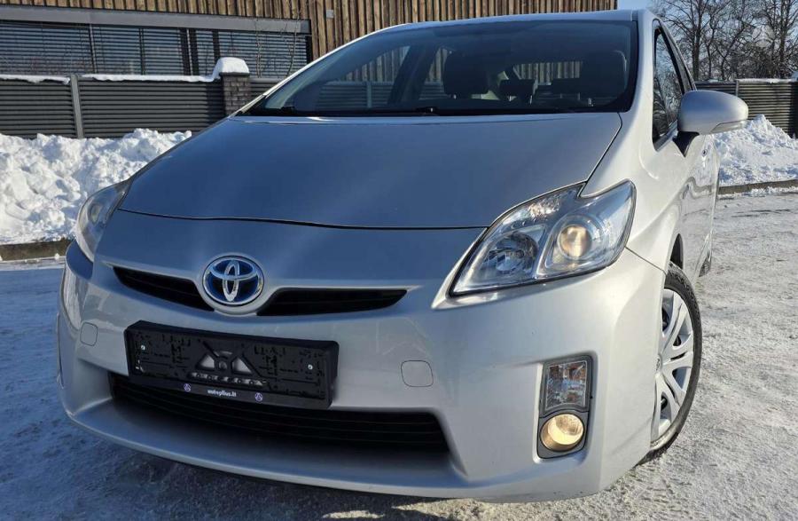 Pelēks Toyota Prius 2011 Šauļi, ar dzinēja tilpumu 1.80 L un nobraukumu 250 tūkst. km par 6650 €, foto 7 vietnē AUTOMOTO.COM.LV