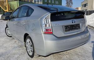 Pelēks Toyota Prius 2011 Šauļi, ar dzinēja tilpumu 1.80 L un nobraukumu 250 tūkst. km par 6650 €, foto 18 vietnē AUTOMOTO.COM.LV