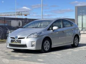 Grey Toyota Prius 2011 in Siauliai, with an engine capacity of 1.80 L and mileage of 164 thousand km for 7300 €, photo  on AUTOMOTO.COM.LV