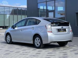 Pelēks Toyota Prius 2011 Šauļi, ar dzinēja tilpumu 1.80 L un nobraukumu 164 tūkst. km par 7300 €, foto 8 vietnē AUTOMOTO.COM.LV