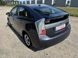 Pelēks Toyota Prius 2012 Kauņa, ar dzinēja tilpumu 1.80 L un nobraukumu 241 tūkst. km par 7550 €, foto 4 vietnē AUTOMOTO.COM.LV