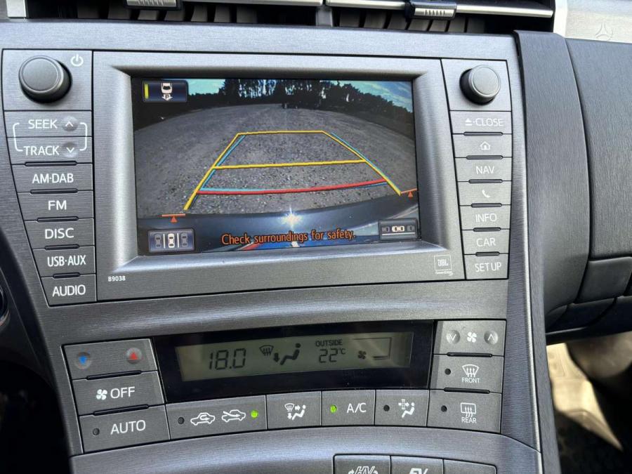 Pelēks Toyota Prius 2012 Kauņa, ar dzinēja tilpumu 1.80 L un nobraukumu 241 tūkst. km par 7550 €, foto 13 vietnē AUTOMOTO.COM.LV