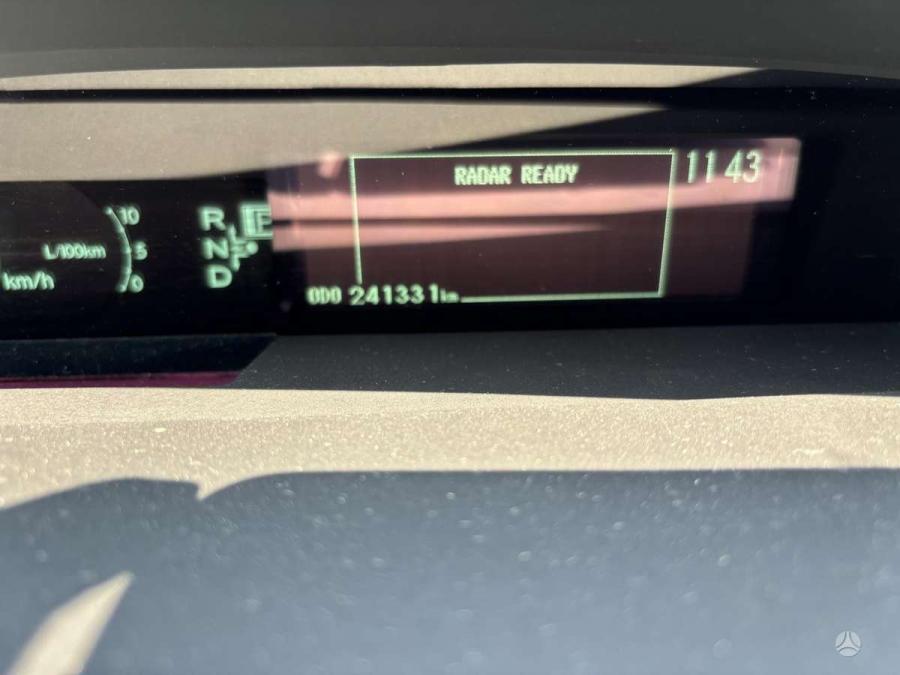 Pelēks Toyota Prius 2012 Kauņa, ar dzinēja tilpumu 1.80 L un nobraukumu 241 tūkst. km par 7550 €, foto 15 vietnē AUTOMOTO.COM.LV