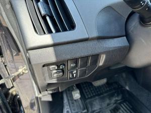 Pelēks Toyota Prius 2012 Kauņa, ar dzinēja tilpumu 1.80 L un nobraukumu 241 tūkst. km par 7550 €, foto 16 vietnē AUTOMOTO.COM.LV