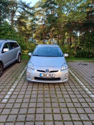 Grey Toyota Prius 2012 in Tallinn, with an engine capacity of 1.80 L and mileage of 259 thousand km for 6800 €, photo 3 on AUTOMOTO.COM.LV