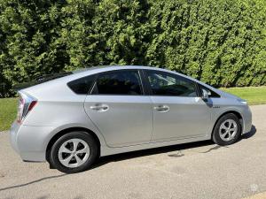 Pelēks Toyota Prius 2012 Kauņa, ar dzinēja tilpumu 1.80 L un nobraukumu 269 tūkst. km par 7800 €, foto 6 vietnē AUTOMOTO.COM.LV