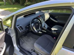 Pelēks Toyota Prius 2012 Kauņa, ar dzinēja tilpumu 1.80 L un nobraukumu 269 tūkst. km par 7800 €, foto 12 vietnē AUTOMOTO.COM.LV