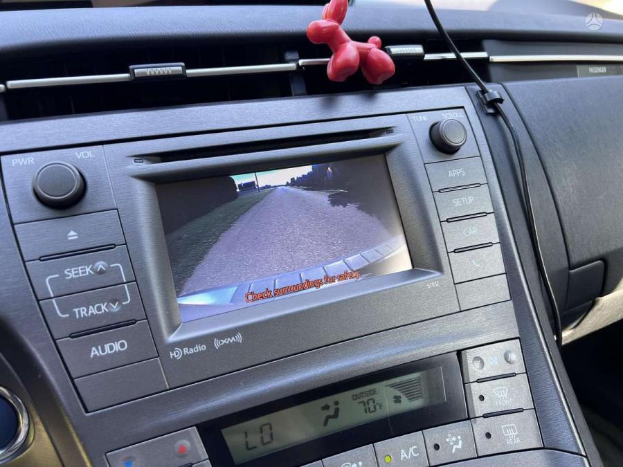 Pelēks Toyota Prius 2012 Kauņa, ar dzinēja tilpumu 1.80 L un nobraukumu 269 tūkst. km par 7800 €, foto 15 vietnē AUTOMOTO.COM.LV