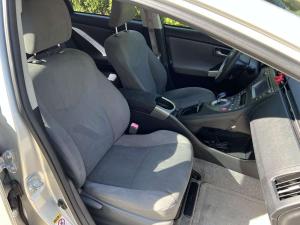 Pelēks Toyota Prius 2012 Kauņa, ar dzinēja tilpumu 1.80 L un nobraukumu 269 tūkst. km par 7800 €, foto 21 vietnē AUTOMOTO.COM.LV