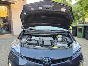 Pelēks Toyota Prius 2012 Trakai, ar dzinēja tilpumu 1.80 L un nobraukumu 347 tūkst. km par 6500 €, foto 25 vietnē AUTOMOTO.COM.LV