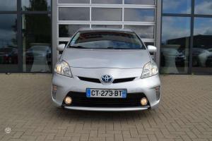 Pelēks Toyota Prius 2013 Viļņa, ar dzinēja tilpumu 1.80 L un nobraukumu 272 tūkst. km par 8500 €, foto 5 vietnē AUTOMOTO.COM.LV