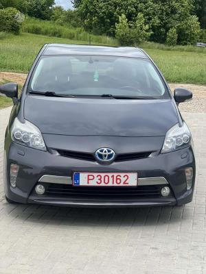 Серый Тойота Приус 2013 в Алитус, объемом двигателя 1.80 л и пробегом 253 тыс. км за 8200 €, фото 3 на AUTOMOTO.COM.LV