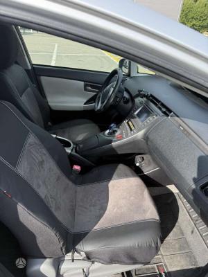 Pelēks Toyota Prius 2013 Viļņa, ar dzinēja tilpumu 1.80 L un nobraukumu 276 tūkst. km par 8300 €, foto 15 vietnē AUTOMOTO.COM.LV