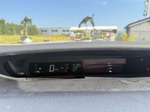 Pelēks Toyota Prius 2013 Viļņa, ar dzinēja tilpumu 1.80 L un nobraukumu 276 tūkst. km par 8300 €, foto 20 vietnē AUTOMOTO.COM.LV