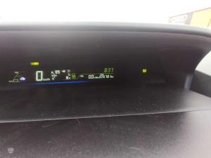 Pelēks Toyota Prius 2013 Kauņa, ar dzinēja tilpumu 1.80 L un nobraukumu 320 tūkst. km par 10000 €, foto 12 vietnē AUTOMOTO.COM.LV