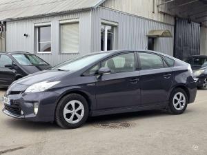 Pelēks Toyota Prius 2014 Tauragė, ar dzinēja tilpumu 1.80 L un nobraukumu 360 tūkst. km par 4800 €, foto 5 vietnē AUTOMOTO.COM.LV