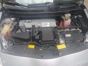Pelēks Toyota Prius 2014 Kauņa, ar dzinēja tilpumu 1.80 L un nobraukumu 250 tūkst. km par 6800 €, foto 10 vietnē AUTOMOTO.COM.LV