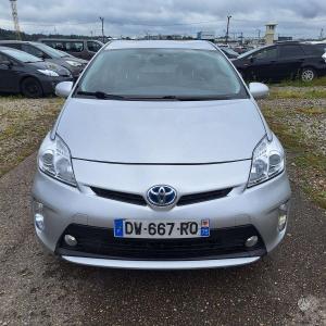 Grey Toyota Prius 2015 in Vilnius, with an engine capacity of 1.80 L and mileage of 280 thousand km for 7600 €, photo  on AUTOMOTO.COM.LV