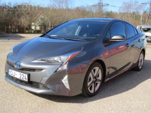 Grey Toyota Prius 2016 in Riga, with an engine capacity of 1.80 L and mileage of 223 thousand km for 11290 €, photo  on AUTOMOTO.COM.LV