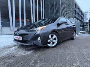 Pelēks Toyota Prius 2017 Viļņa, ar dzinēja tilpumu 1.80 L un nobraukumu 152 tūkst. km par 14550 €, foto  vietnē AUTOMOTO.COM.LV