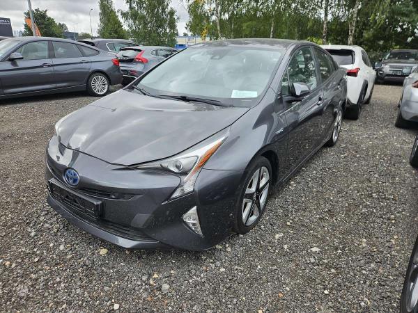 Pelēks Toyota Prius 2017 Šauļi, ar dzinēja tilpumu 1.80 L un nobraukumu 222 tūkst. km par 9700 €, foto 1 vietnē AUTOMOTO.COM.LV