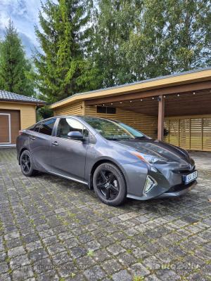 Pelēks Toyota Prius 2017 Tallina, ar dzinēja tilpumu 1.80 L un nobraukumu 98 tūkst. km par 17000 €, foto 7 vietnē AUTOMOTO.COM.LV