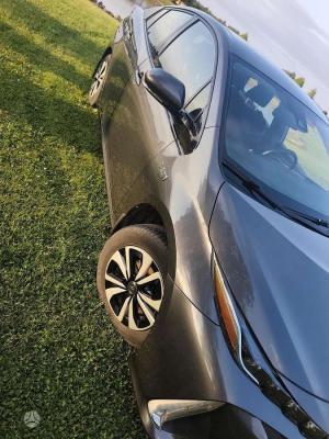 Grey Toyota Prius 2019 in Joniskis, with an engine capacity of 1.80 L and mileage of 46 thousand km for 16999 €, photo 7 on AUTOMOTO.COM.LV