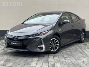Серый Тойота Приус 2022 в Рига, объемом двигателя 1.80 л и пробегом 47 тыс. км за 21950 €, фото  на AUTOMOTO.COM.LV