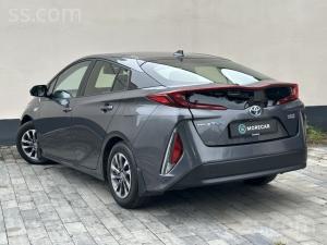 Серый Тойота Приус 2022 в Рига, объемом двигателя 1.80 л и пробегом 47 тыс. км за 21950 €, фото 7 на AUTOMOTO.COM.LV