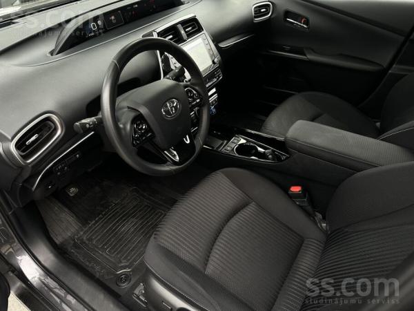 Pelēks Toyota Prius 2022 Rīga, ar dzinēja tilpumu 1.80 L un nobraukumu 47 tūkst. km par 21950 €, foto 7 vietnē AUTOMOTO.COM.LV