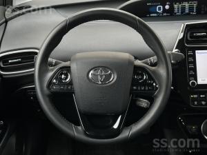 Серый Тойота Приус 2022 в Рига, объемом двигателя 1.80 л и пробегом 47 тыс. км за 21950 €, фото 27 на AUTOMOTO.COM.LV
