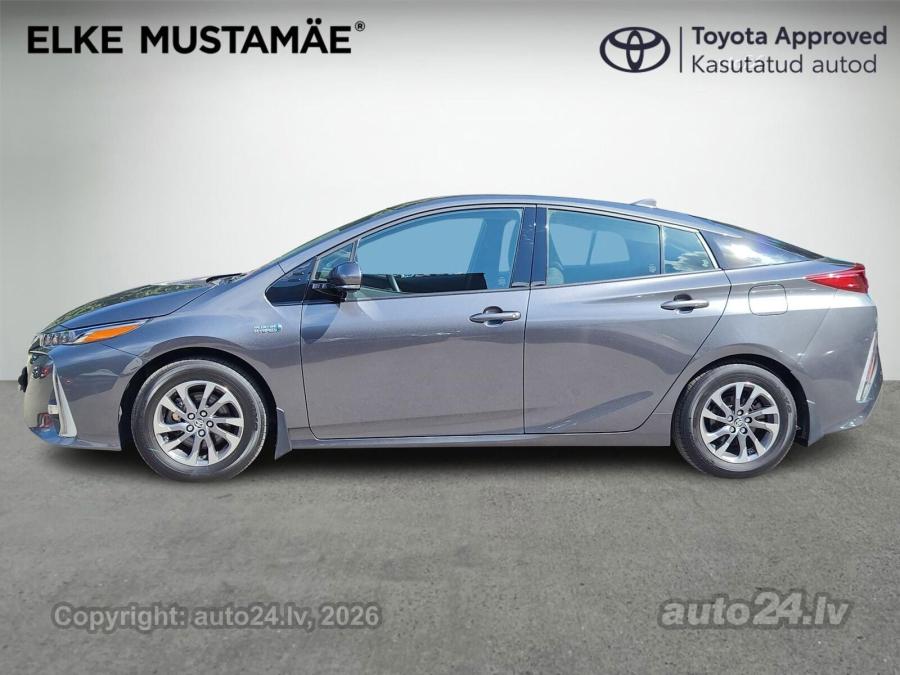 Pelēks Toyota Prius 2022 Tallina, ar dzinēja tilpumu 1.80 L un nobraukumu 47 tūkst. km par 26895 €, foto 4 vietnē AUTOMOTO.COM.LV