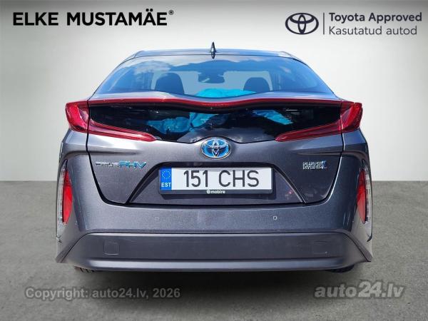 Pelēks Toyota Prius 2022 Tallina, ar dzinēja tilpumu 1.80 L un nobraukumu 47 tūkst. km par 26895 €, foto 4 vietnē AUTOMOTO.COM.LV