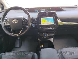 Pelēks Toyota Prius 2022 Tallina, ar dzinēja tilpumu 1.80 L un nobraukumu 47 tūkst. km par 26895 €, foto 9 vietnē AUTOMOTO.COM.LV