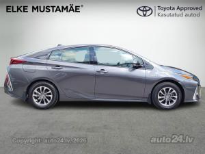 Pelēks Toyota Prius 2022 Tallina, ar dzinēja tilpumu 1.80 L un nobraukumu 47 tūkst. km par 26895 €, foto 17 vietnē AUTOMOTO.COM.LV