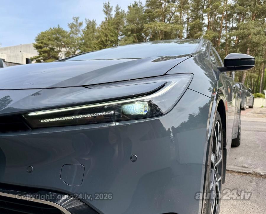 Pelēks Toyota Prius 2023 Tallina, ar dzinēja tilpumu 2.00 L un nobraukumu 36 tūkst. km par 35900 €, foto 5 vietnē AUTOMOTO.COM.LV