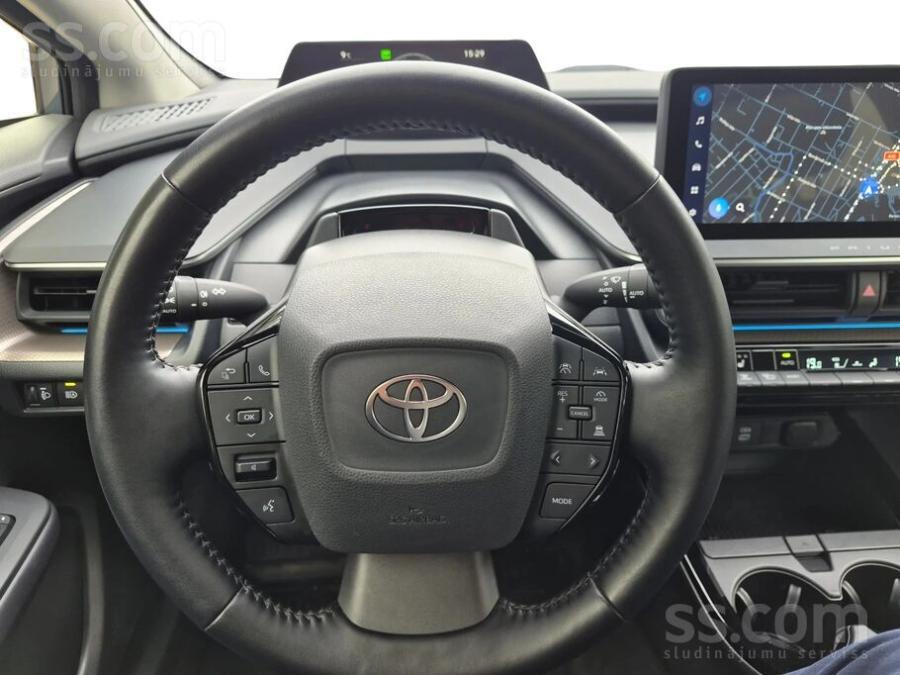 Grey Toyota Prius 2024 in Riga, with an engine capacity of 2.00 L and mileage of 50 thousand km for 30400 €, photo 15 on AUTOMOTO.COM.LV