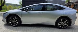 Grey Toyota Prius 2025 in Vilnius, with an engine capacity of 1.99 L and mileage of 7 thousand km for 31890 €, photo 10 on AUTOMOTO.COM.LV