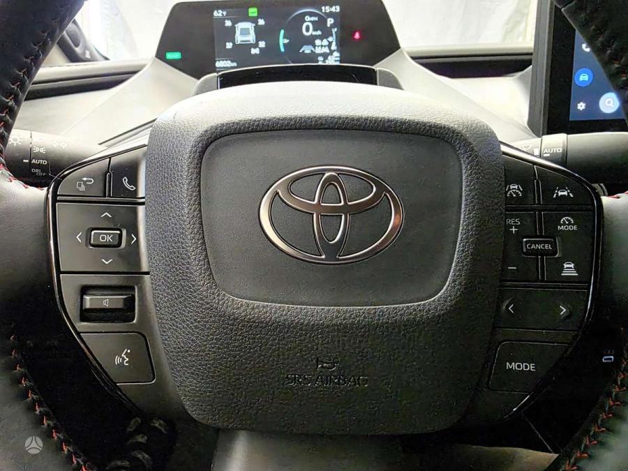 Grey Toyota Prius 2025 in Vilnius, with an engine capacity of 1.99 L and mileage of 7 thousand km for 31890 €, photo 33 on AUTOMOTO.COM.LV