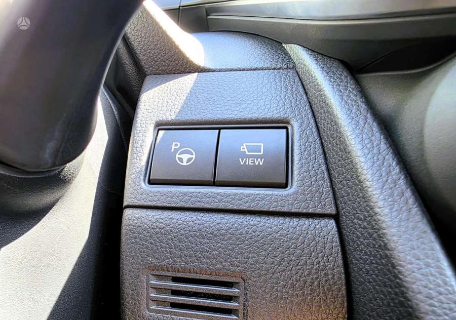 Grey Toyota Prius 2025 in Vilnius, with an engine capacity of 1.99 L and mileage of 7 thousand km for 31890 €, photo 38 on AUTOMOTO.COM.LV
